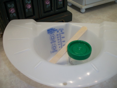 Fecal Calprotectin test, Umm, almost impossible to do, advice needed ...